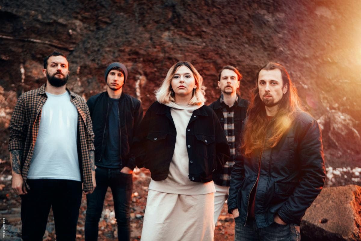 Breaking Cages: An interview with Venom Prison’s Larissa Stupar – Heavy ...